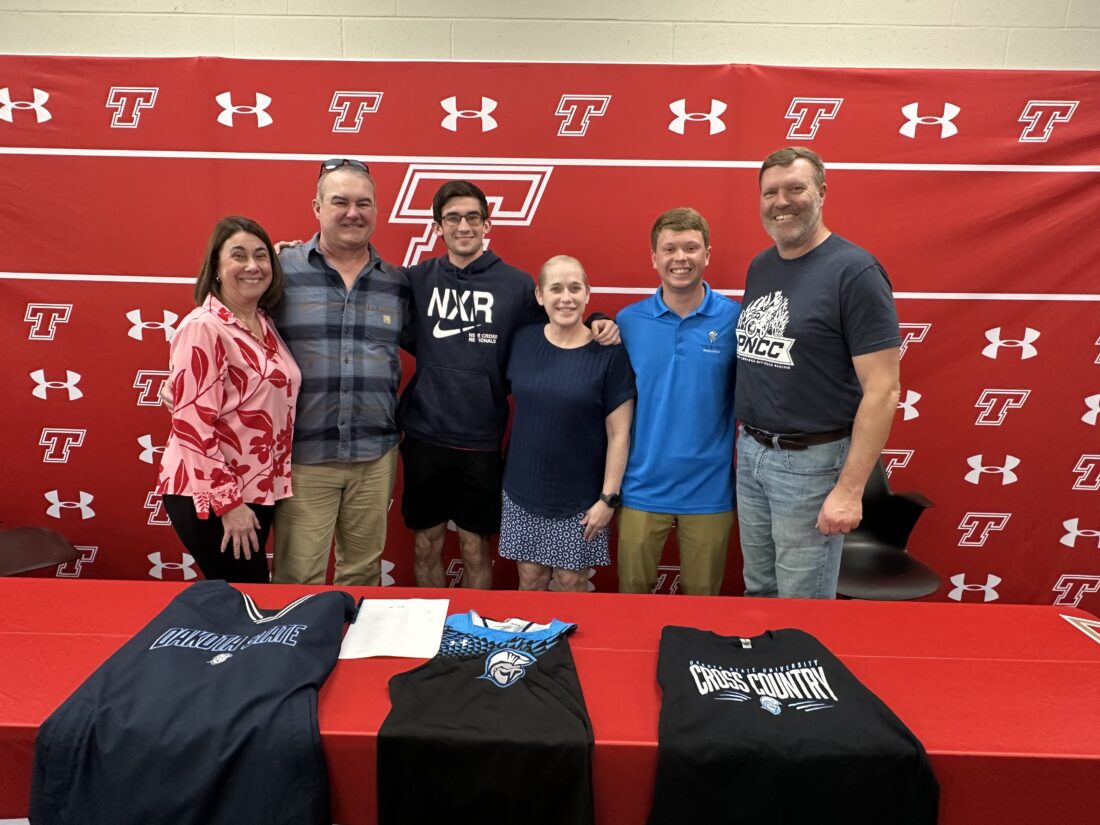 Carter signs with Dakota State for cross country, track | News, Sports ...